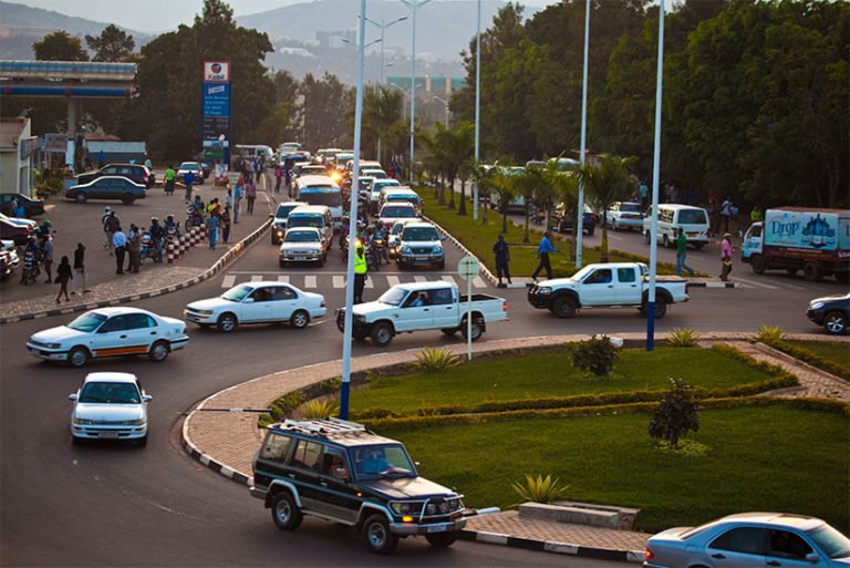 The Top Pros and Cons of Renting a Car in Rwanda